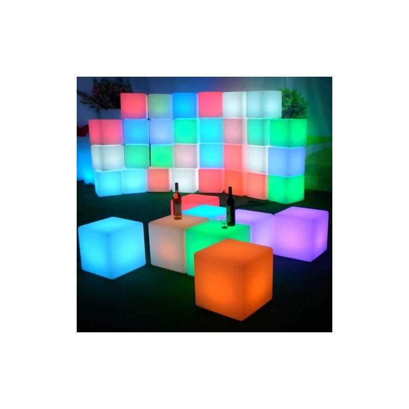 location cubes lumineux sur batterie, mobilier déco lumineuse à Toulouse